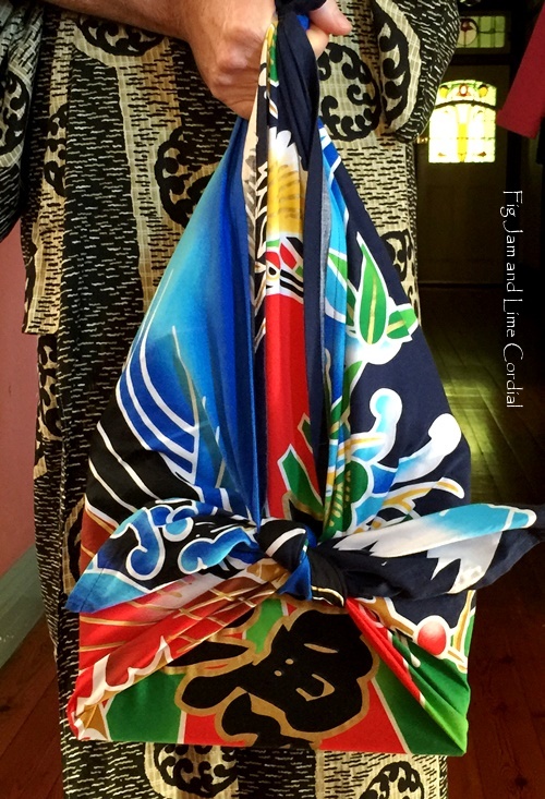 Furoshiki Tutorial: A Library Bag | Fig Jam and Lime Cordial